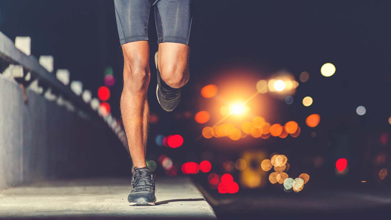 Night Running Fever: The Global Rise of Night-time Marathons and Races ...
